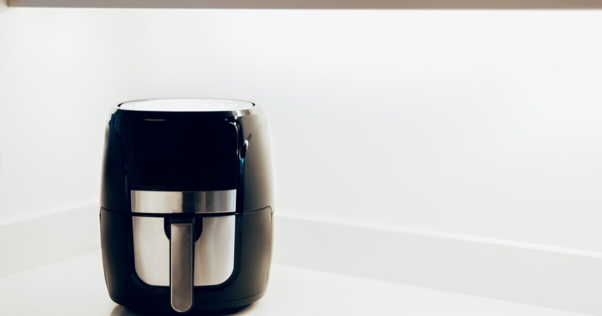 9 Affordable Hacks For Living On A Budget | Money… | Fair for You